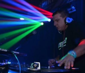 About Me - DJ Vince 1